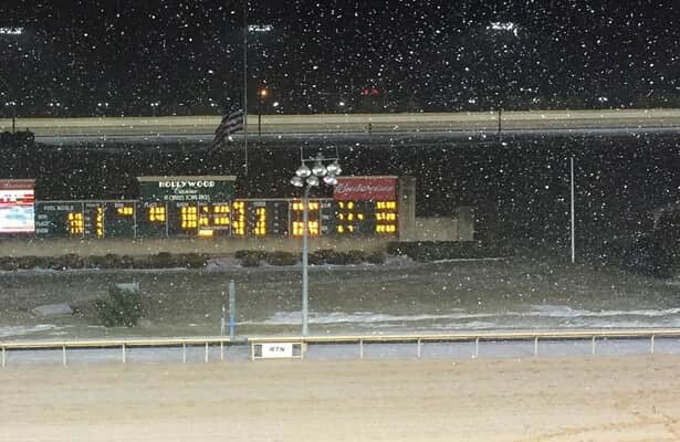 Charles Town cancels Saturday racing for snow and sleet