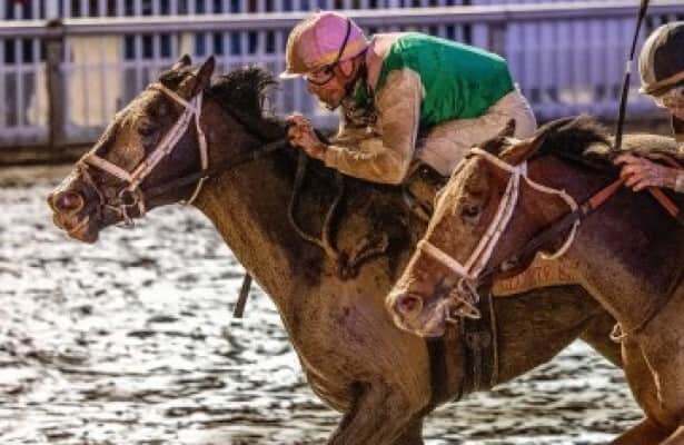 Kentucky Derby prep: 3-for-3 Disco Time rallies, wins Lecomte