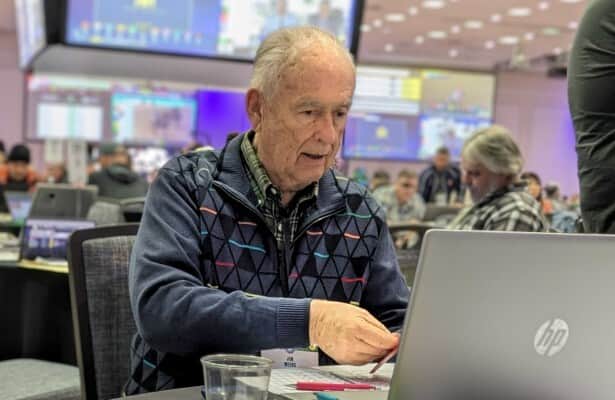 Meeks goes from powerless house to powerful horseplayer