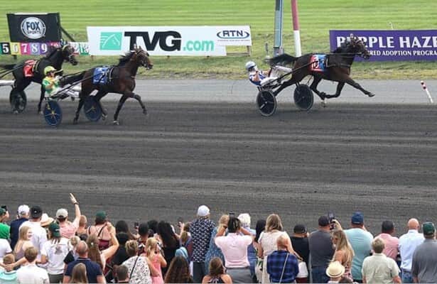 Tactical Approach upsets Hambo; Heaven Hanover takes Oaks