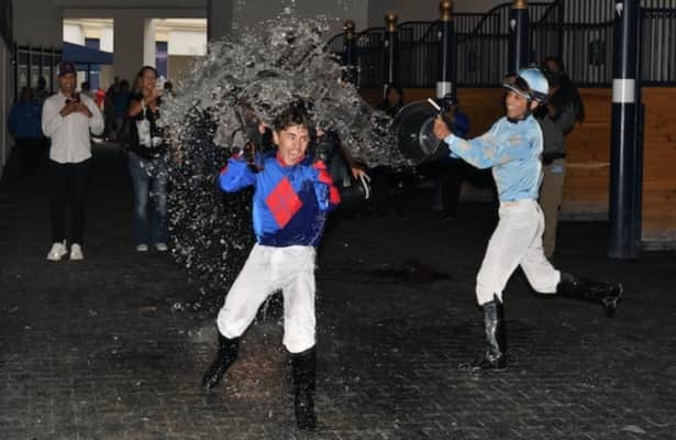 Apprentice rider Yoel Navas scores at 35-1 on 1st career mount