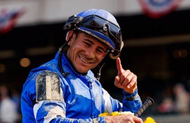 Junior Alvarado wins George Woolf Memorial Jockey Award