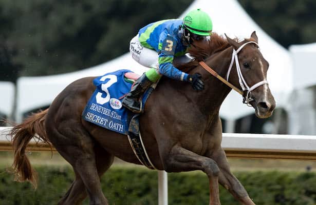 Oaks prep: Secret Oath dazzles in the Honeybee for Lukas
