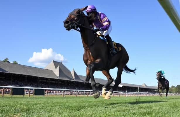 Belmont Gold Cup: Tawny Port, Corruption lead turf marathon